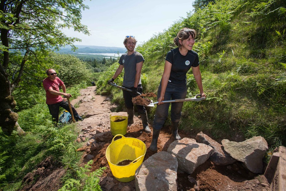 Major campaign launched to ‘Adopt a Path’ in Scotland’s National Park ...