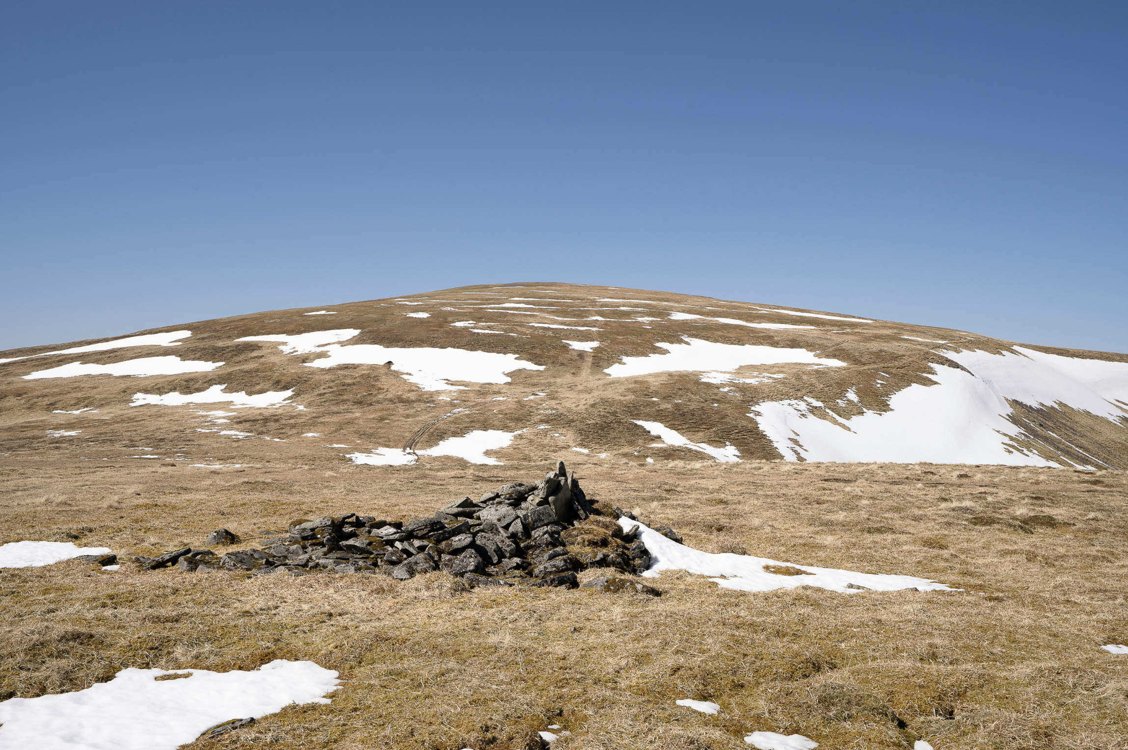 Caenlochan and Upper Glen Isla: route guide | TGO Magazine